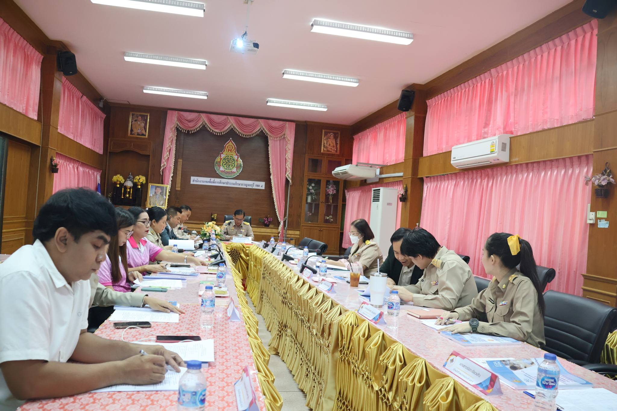 ประชุมชี้แจงคณะกรรมการประเมินสถานะการเป็นระบบราชการ 4.0 (PMQA 4.0 ...